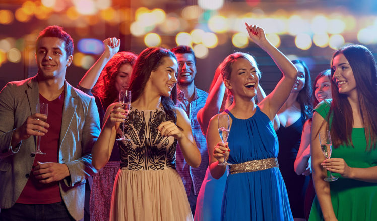 Girl Talk: What Happened On Prom Night - The Frisky