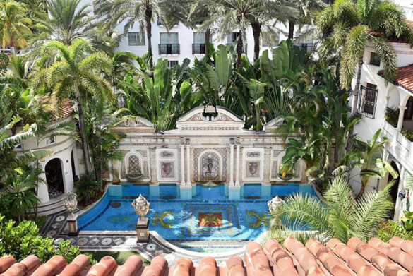 Incredible Celebrity Swimming Pools - The Frisky