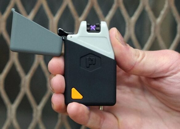 What are Plasma Lighters And How They Work (2020 Review) - The Frisky