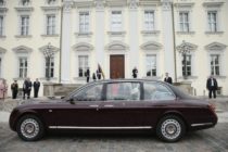 Queen Elizabeth’s Car Collection - The Frisky
