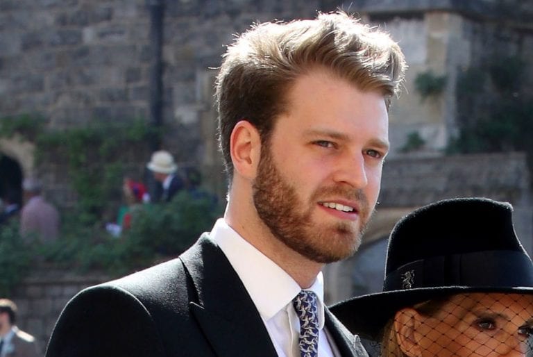 Angelina Jolie is not “smitten” with Princess Diana’s nephew Louis ...