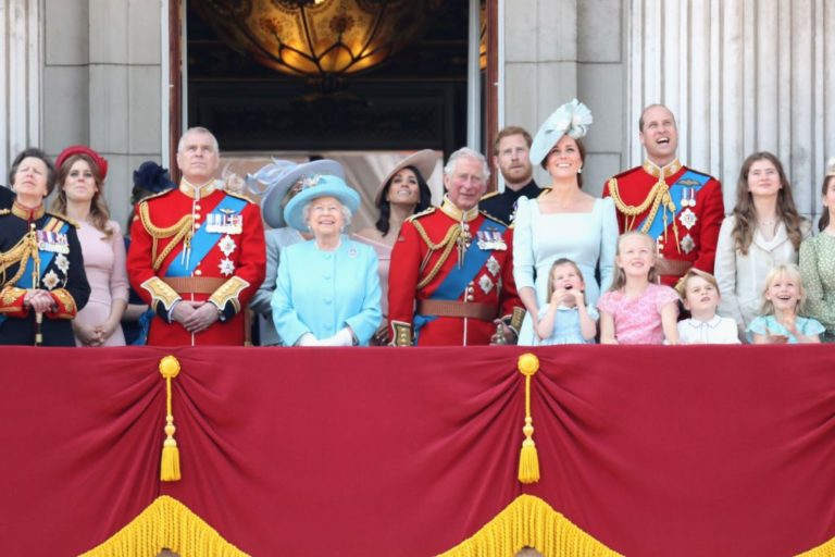 How many languages does Queen Elizabeth II speak? - The Frisky