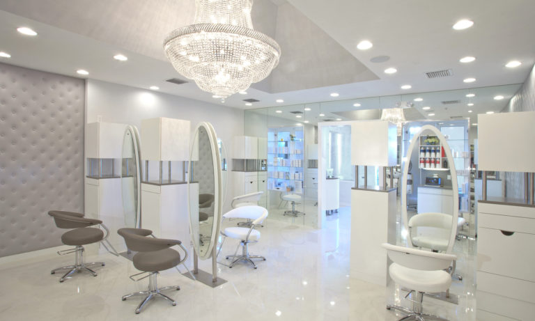 How to choose your new beauty salon? - The Frisky