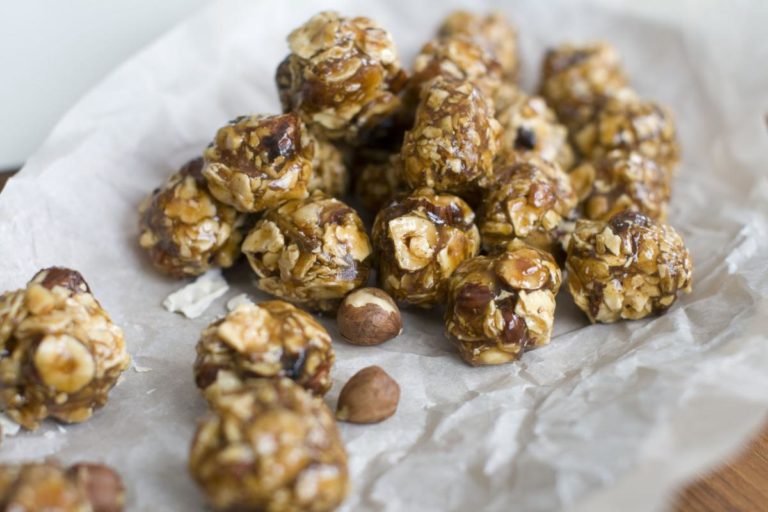 Top 6 presents for Passover dinner - The Frisky