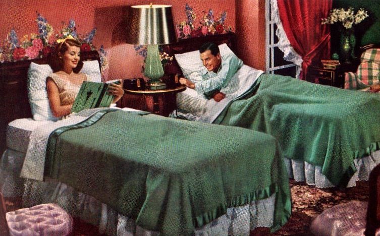 What Is Your Ideal Relationship Cohabitation Scenario? - The Frisky