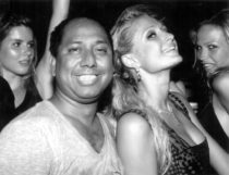 Who is Javed Fiyaz: Philanthropist With A Big Heart - The Frisky