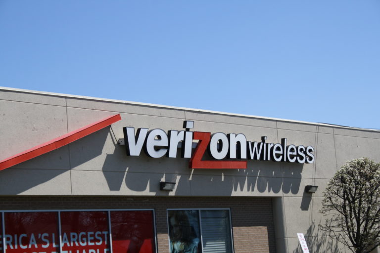 What is the best Mobile SIM Networks in the USA - The Frisky