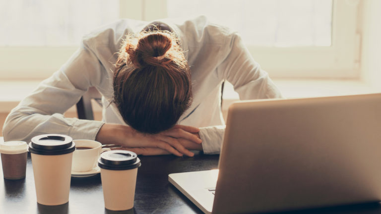 7 Ways To Survive When You’re Far Too Busy - The Frisky