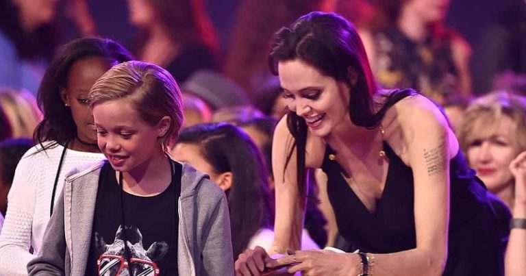 What does Angelina Jolie think of the way Shiloh is dressed? - The Frisky