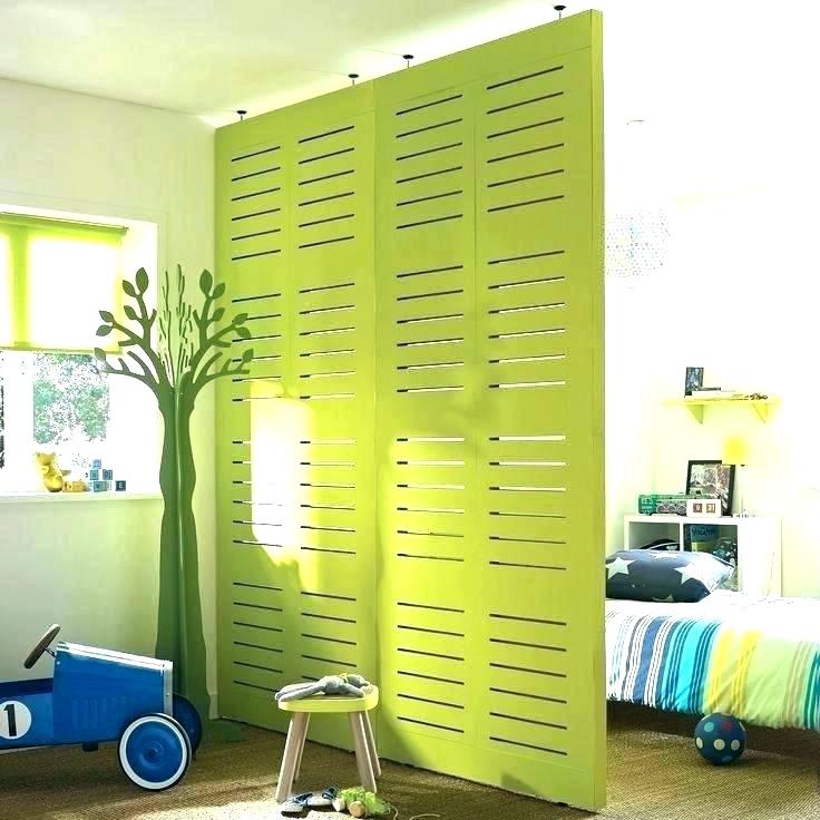 Top 15 Inventive Ideas for Dividing your Room - The Frisky