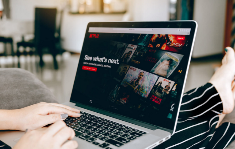 Best Ways To Contact Netflix’s Customer Service - The Frisky
