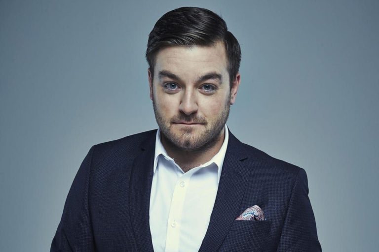 Alex Brooker Bio, Life, Career, Net Worth 2021 - The Frisky