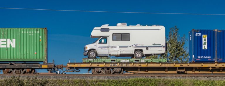 How To Transport Your RV From West To East Coast - The Frisky