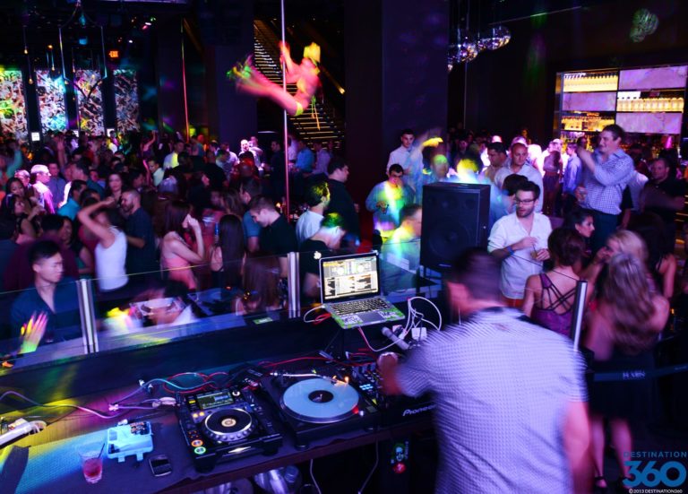 Atlantic City Nightlife - The Frisky