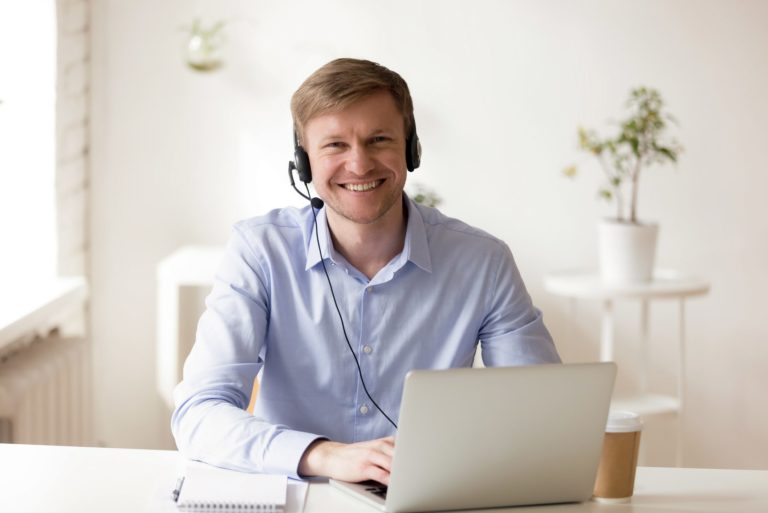 How Can a Remote Video Interpreter Help You - The Frisky