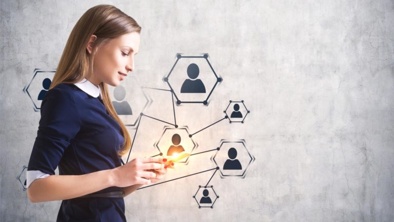 2020 CRM Guide - Helpful Tips for Women Entrepreneurs - The Frisky