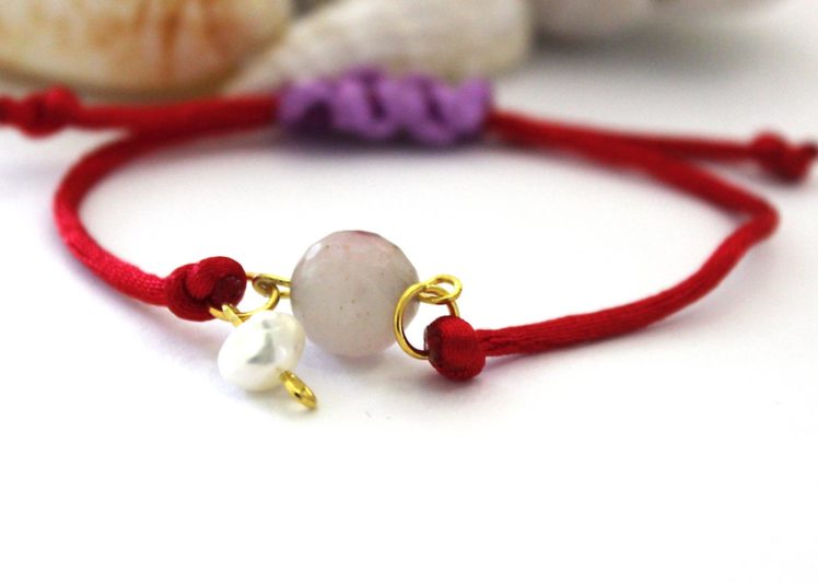 Exotic Spiritual Practices - Does the Red String Bracelet Really Have ...