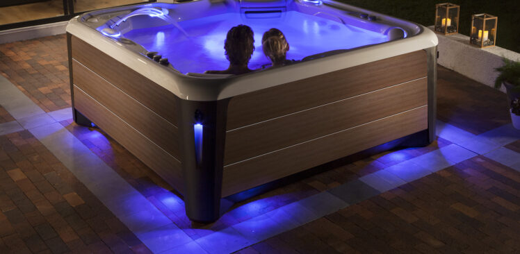 Ways a Hot Tub Can Improve Your Relationship - The Frisky