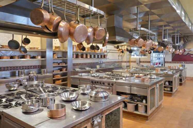 How to Increase Efficiency with Commercial Kitchen Shelving and Storage ...