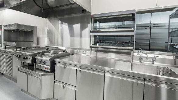 How to Increase Efficiency with Commercial Kitchen Shelving and Storage ...
