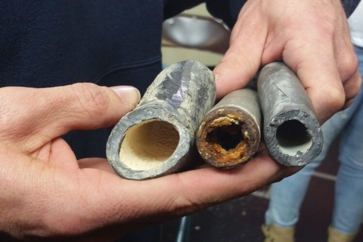 4 Common Causes of Clogs – How To Prevent Them - The Frisky