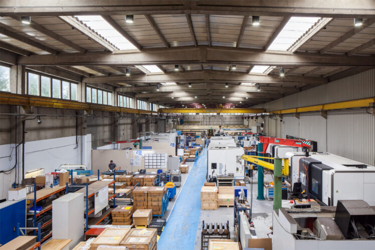 Choosing the Best LED Lighting for Your Warehouse - The Frisky