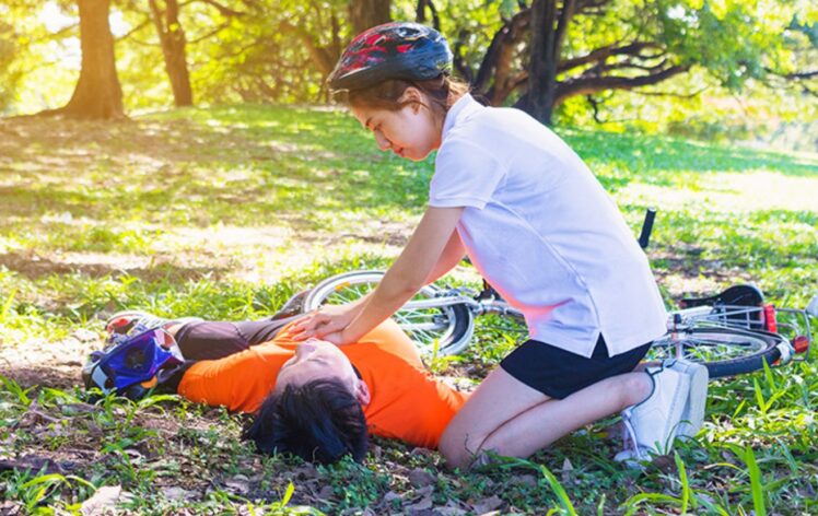 10 Common CPR Mistakes You Should Avoid - The Frisky