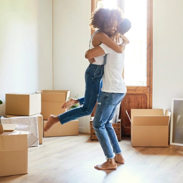 7 Subtle Ways Shy People Flirt (So Pay Attention!) - The Frisky