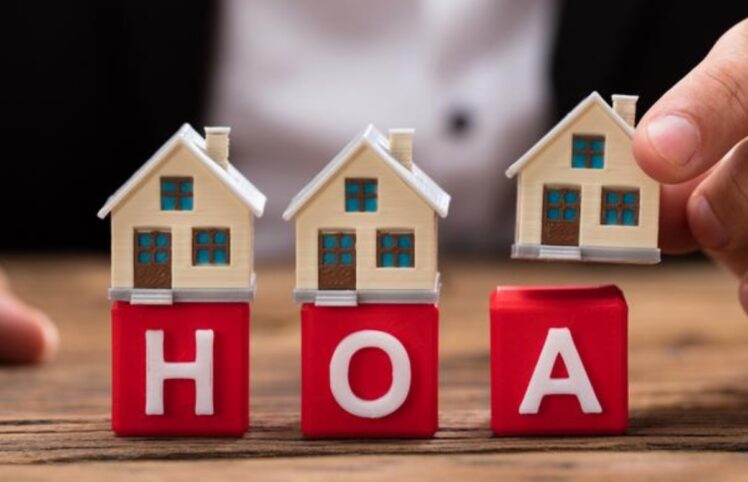 5 Easy Ways To Enhance Curb Appeal In Your HOA - The Frisky
