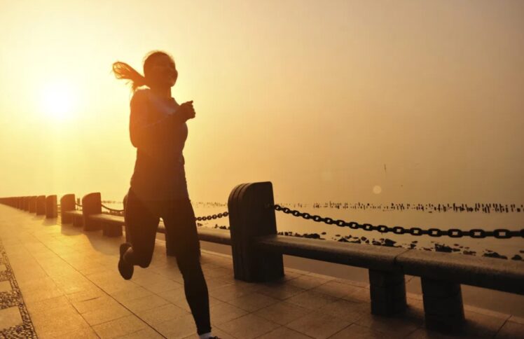 7 Health Benefits of Early Morning Workouts - The Frisky