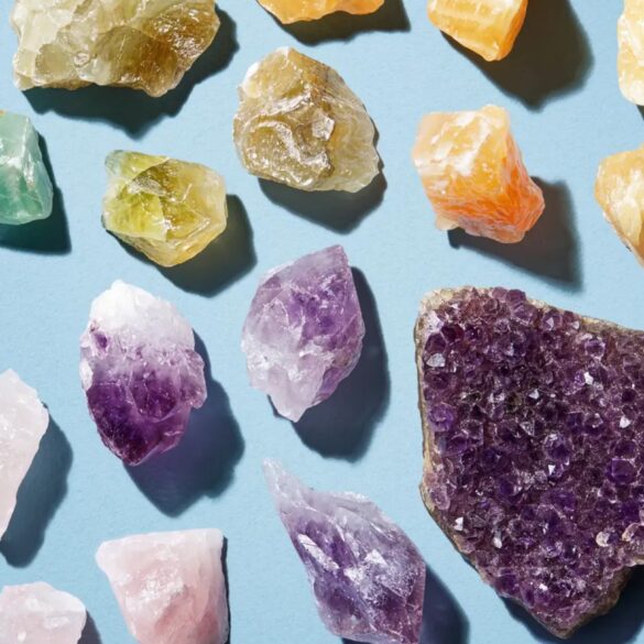 10 Creative Ways of Showing Crystals - The Frisky