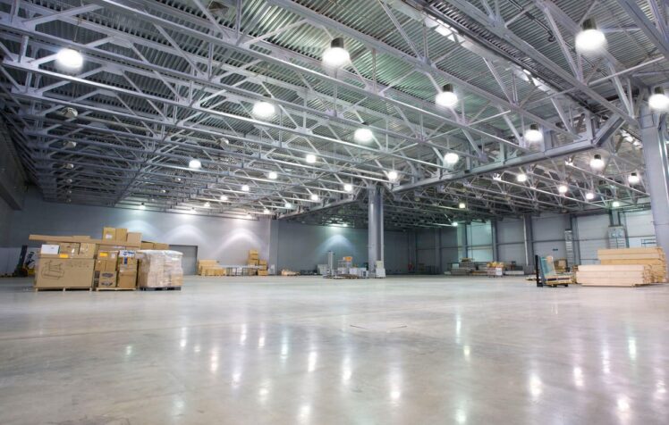 8 Benefits of LED Lighting For Commercial Applications - The Frisky