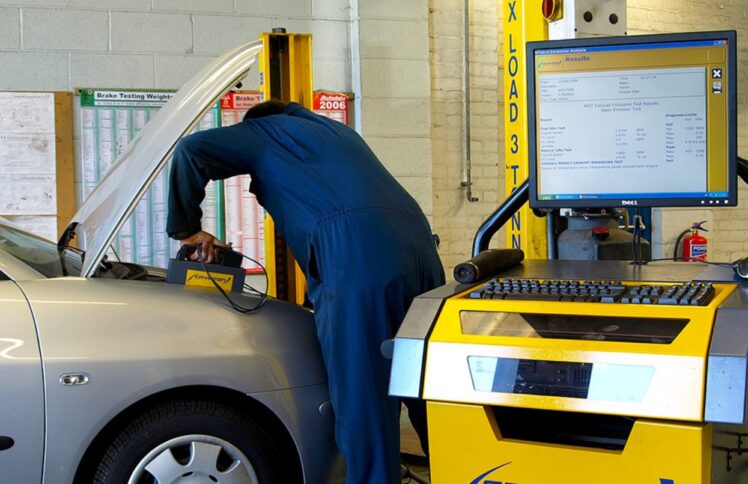 6 Tips For Finding Affordable Local MOT Centre or Garage - The Frisky