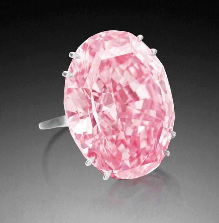 12 Interesting Facts To Know About Gemstones and Crystals - The Frisky