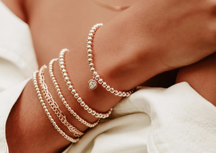 6 Tips For Choosing the Right Bracelet for Your Style - The Frisky