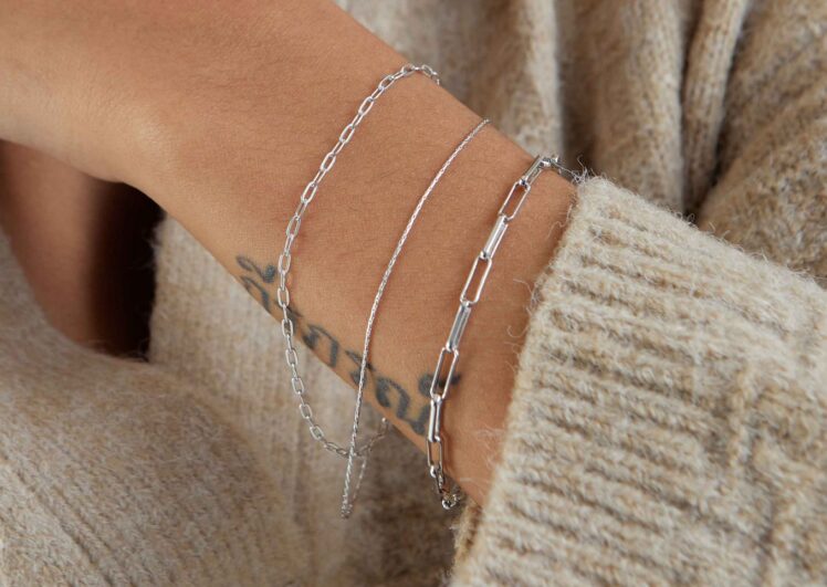 6 Tips For Choosing the Right Bracelet for Your Style - The Frisky