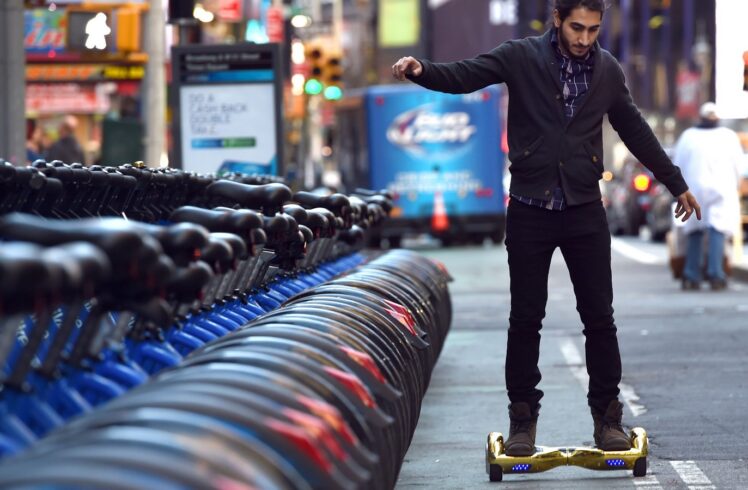 How to Ride a Self-Balancing (Hoverboard) Scooter - The Frisky