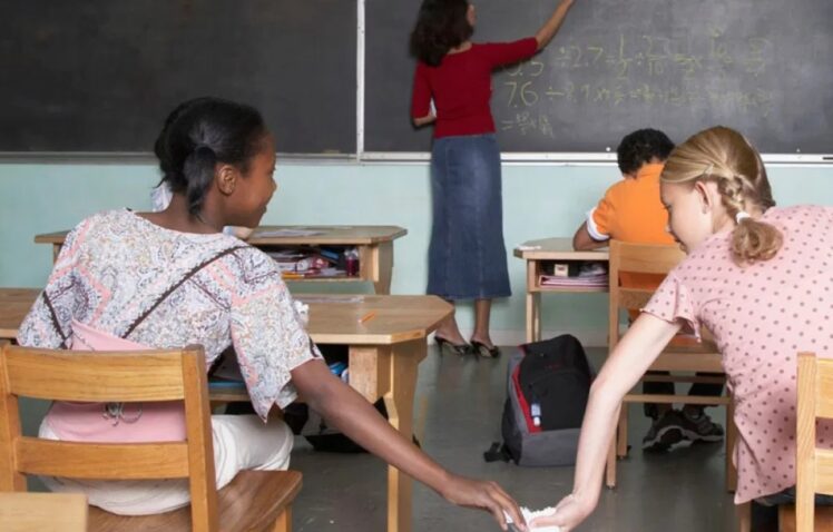 5 Benefits of Tutoring - The Frisky