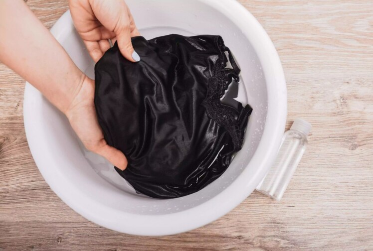 How Do You Clean a Silk Robe - 2024 Guide - The Frisky