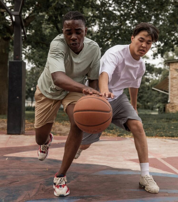 Top 6 Sports for Teenagers - How to Choose the Right One - The Frisky