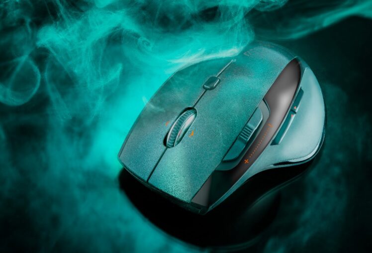 3 Reasons Why Every Gamer Needs to Improve His Click Speed - The Frisky