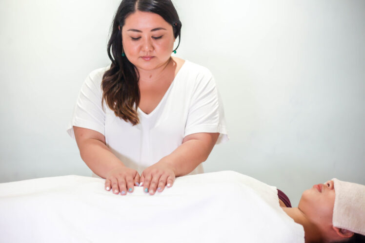 Energy Healing: What Do You Need To Know - The Frisky