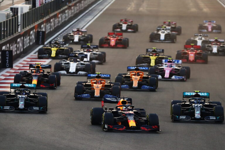 Car Racing Is Beginning to Shift Towards an Electric Future - The Frisky