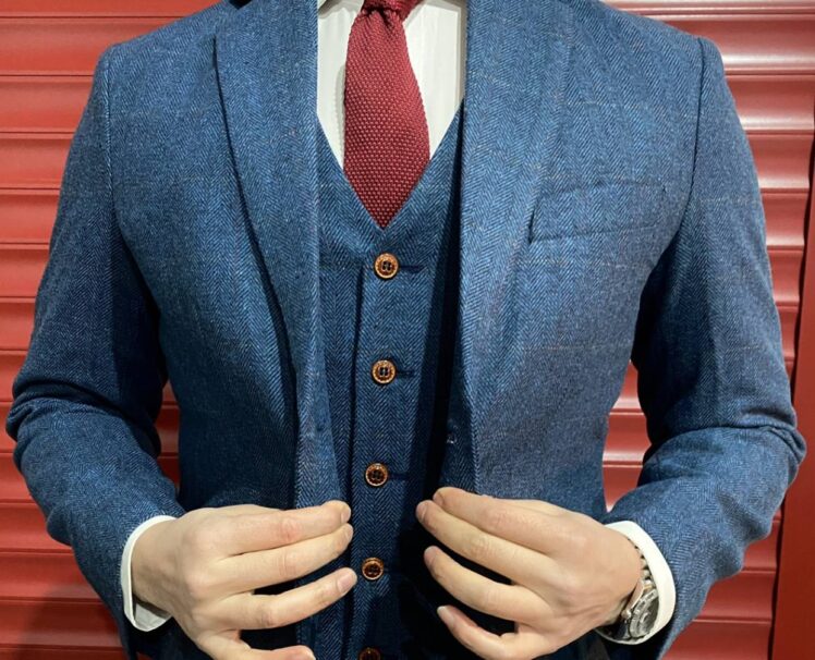 Prom Suits Detailing Guide for Men - The Frisky