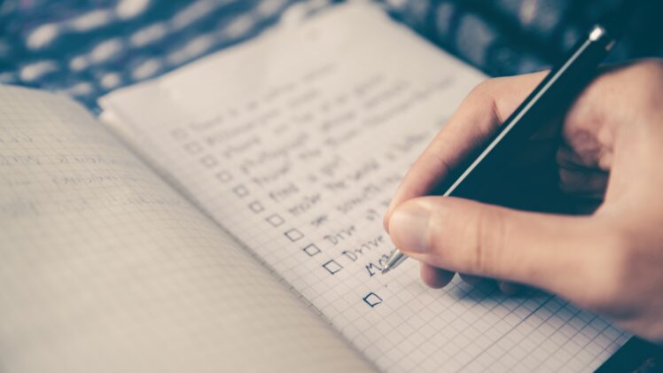 Why Do You Have to Give Importance to Your Financial Planning? - The Frisky