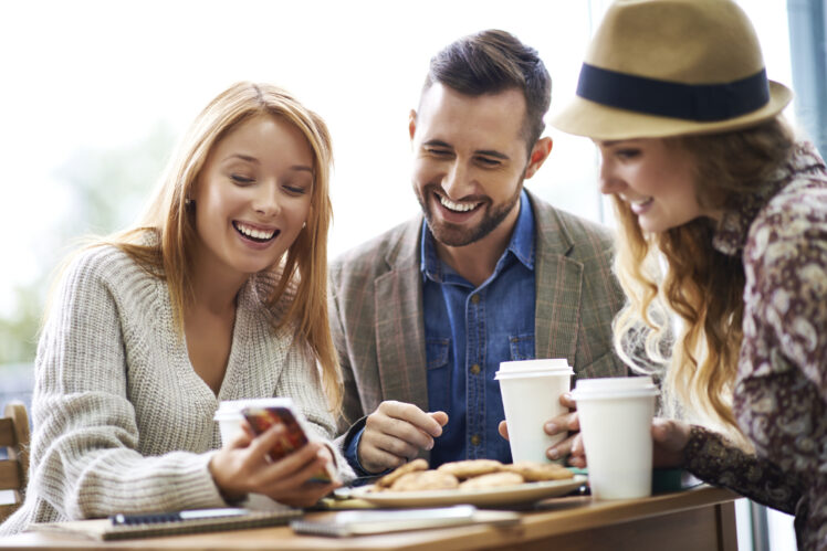 How To Spend Your Lunch Break When You Work Remotely - The Frisky