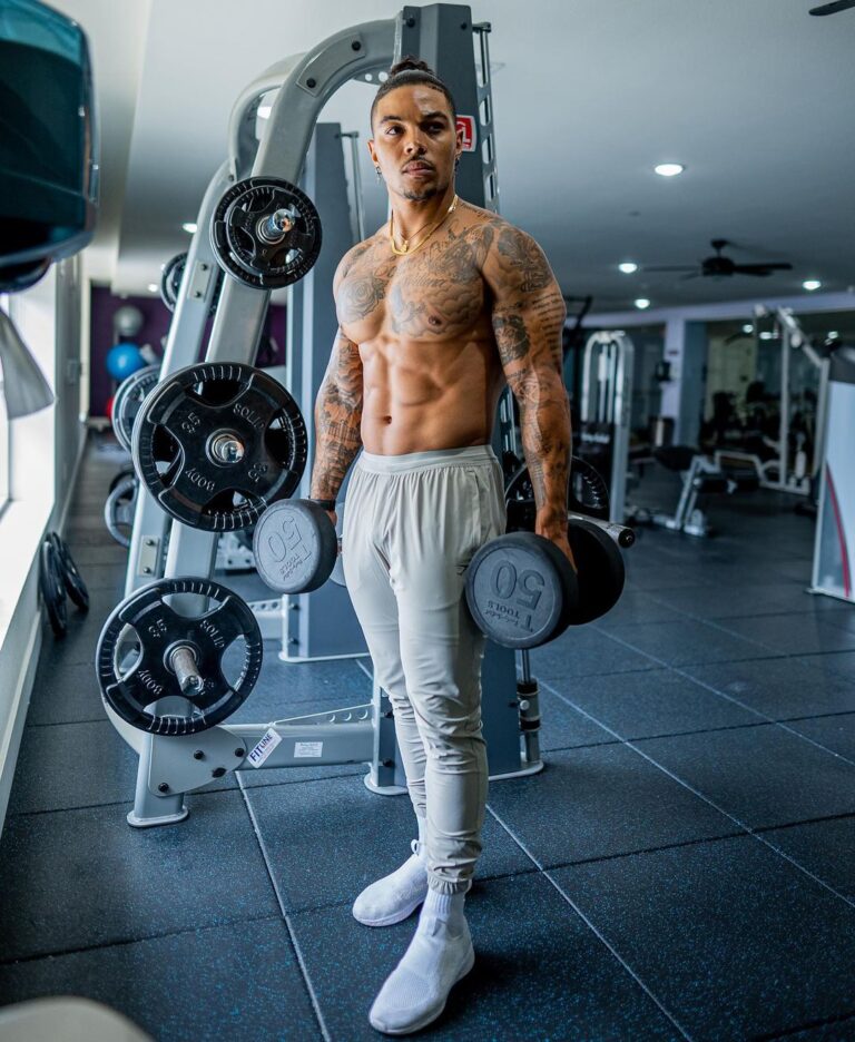 Meet Austin Dotson, a Game-Changing Fitness Digital Creator - The Frisky