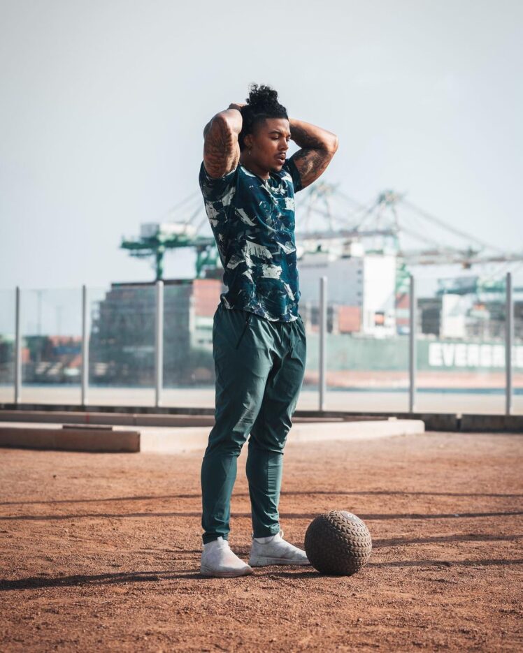 Meet Austin Dotson, a Game-Changing Fitness Digital Creator - The Frisky
