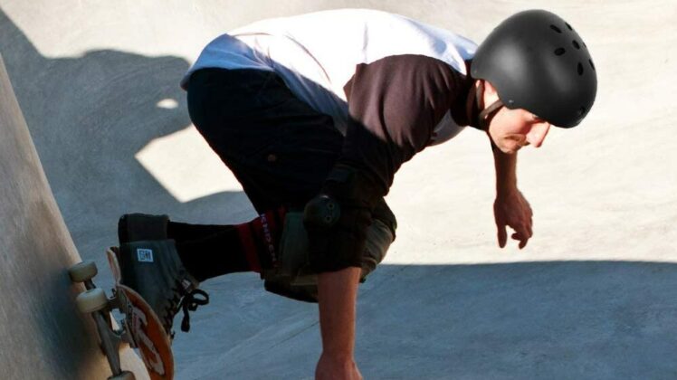 Look After Your Head This Summer - Compare the 5 Best Skateboarding ...