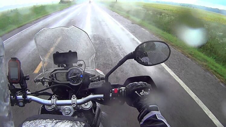 How to Ride a Motorcycle in the Rain? - The Frisky